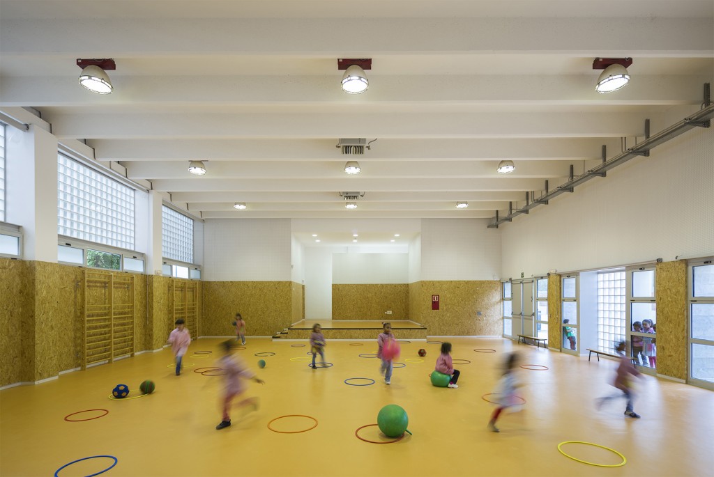 ANTONI GAUDI PRIMARY SCHOOL IN SANT BOI DE LLOBREGAT « Martí-Miralles ...